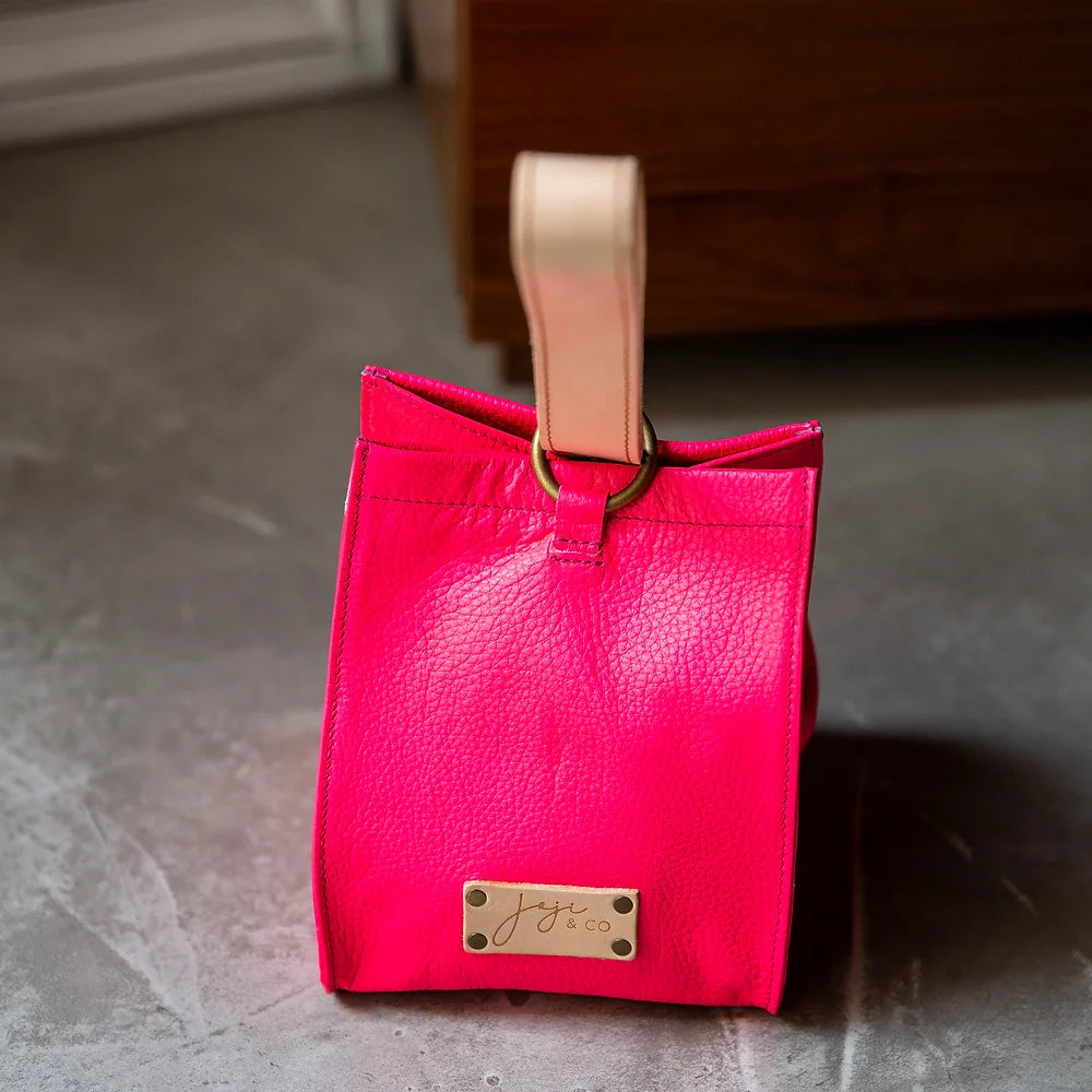 Joji & Co Hot Pink Leather box bag | botanical yarn